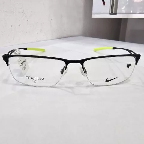 NIKE MUŠKE NAOČARE ZA VID - MODEL 02