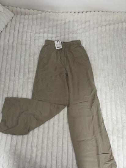 Nove zara pantalone