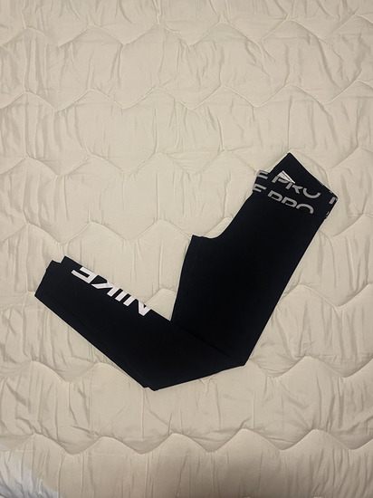 Nike pro
