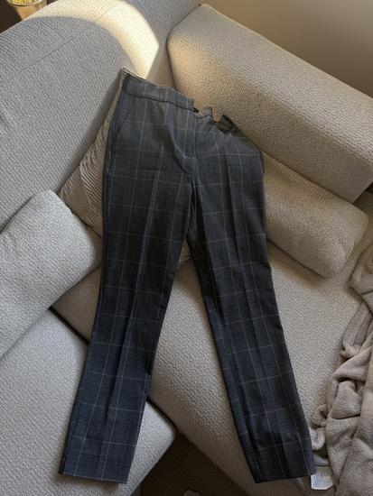 NOVE poslovne ZARA pantalone S