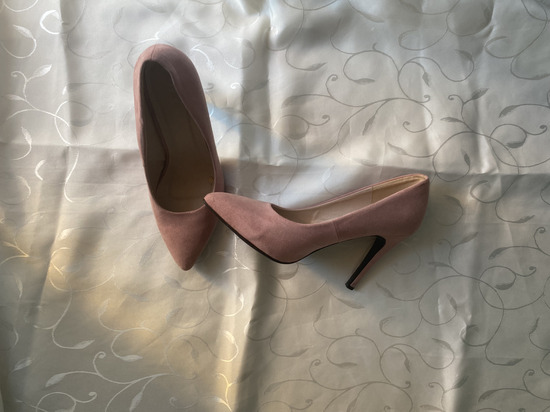 Baby roze štikle