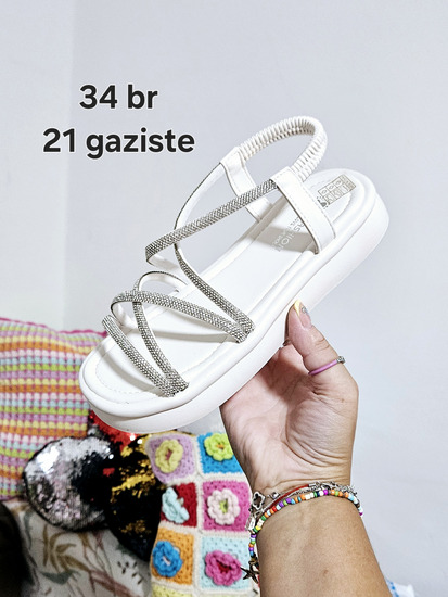 〽️ Nove decije sandale 〽️