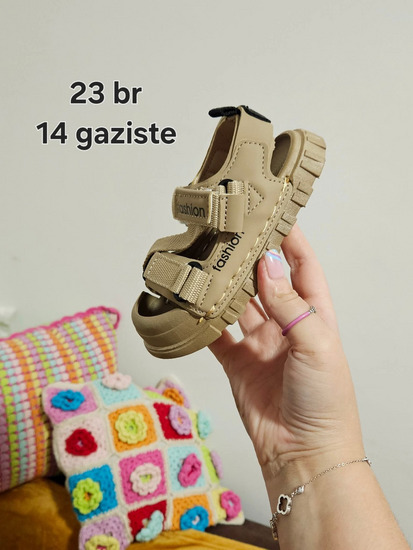 〽️ Nove decije sandale 〽️