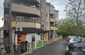 Prodajem Stan-Apartman, Kneževac, Beograd Grad