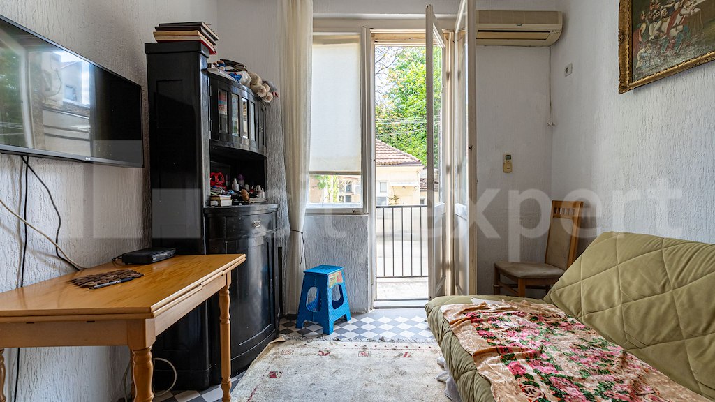 Stan za izdavanje BEZ PROVIZIJE: Jednoiposoban, 30m², Dobračina, Stari grad - 450€
