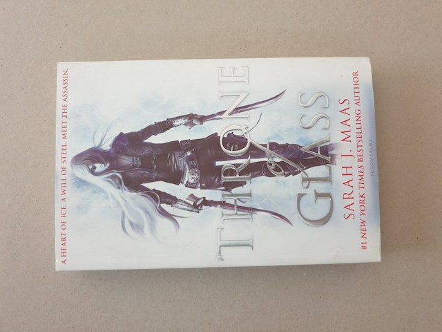 Throne of Glass - Sarah J. Maas