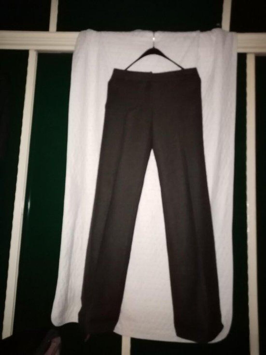 BURBERRY ZENSKE PANTALONE 100% VUNA 100% ORIGINAL AKCIJA | Cene nisu