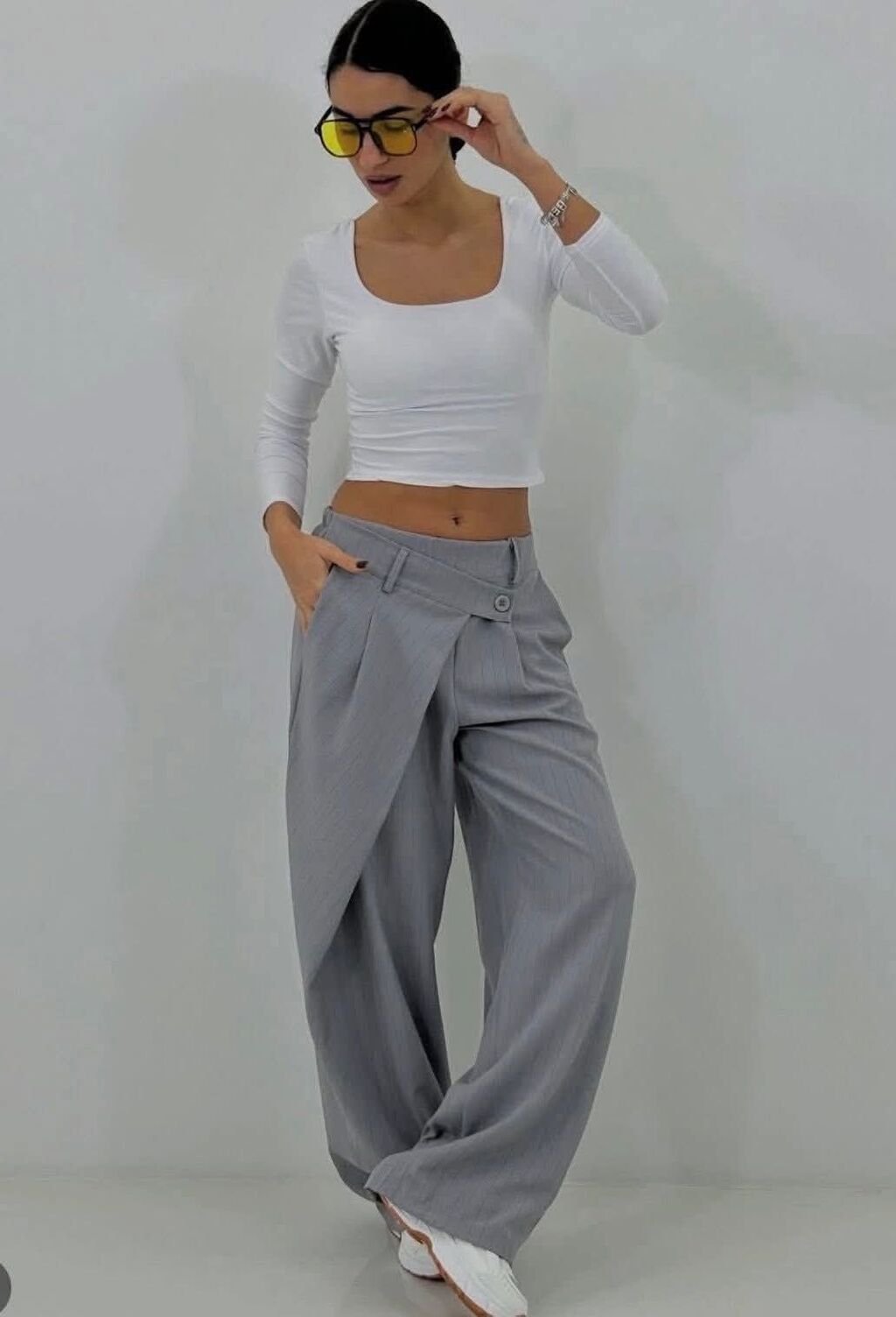 04. Pantalone 2.600 dinara A