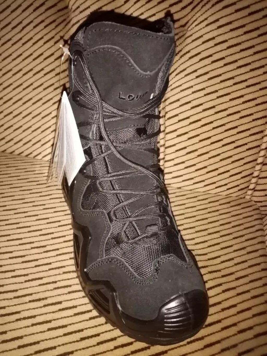LOWA TAKTICKE CIZME NOVE DUBOKE ZA DIVLJINU AKCIJA | Cene nisu