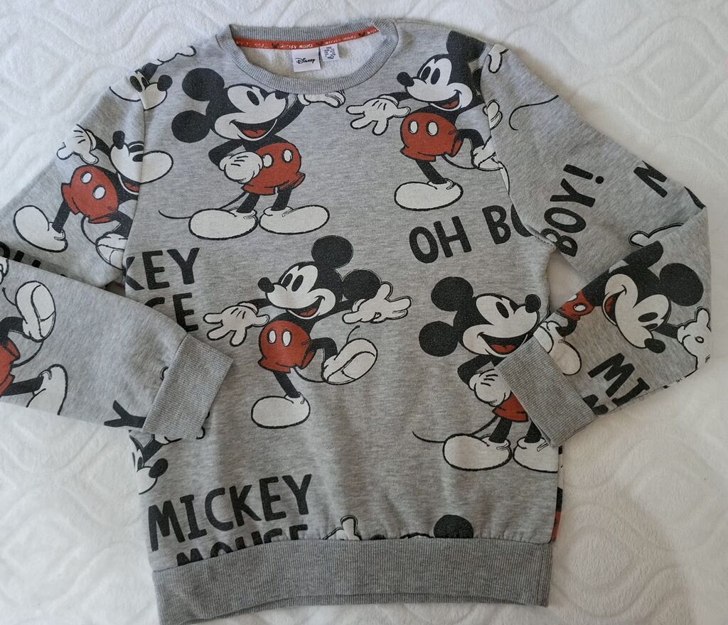 Disney Mickey Mouse dukserica – sivi model sa celoprekrivenim printom