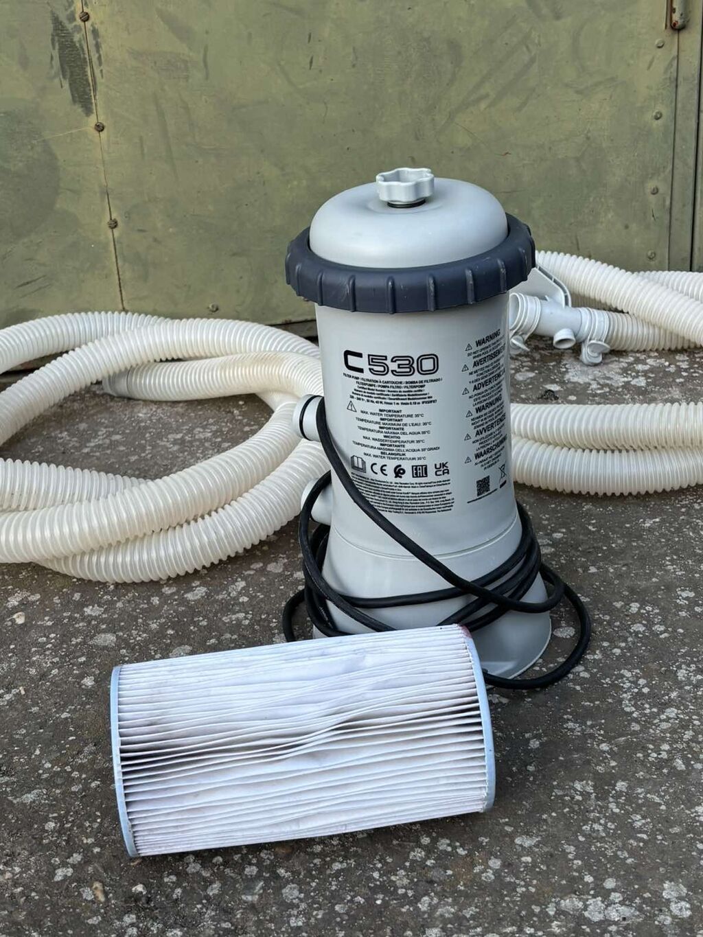 Kartušni filter-pumpa za bazen C530 sa crevima i filterom (filter