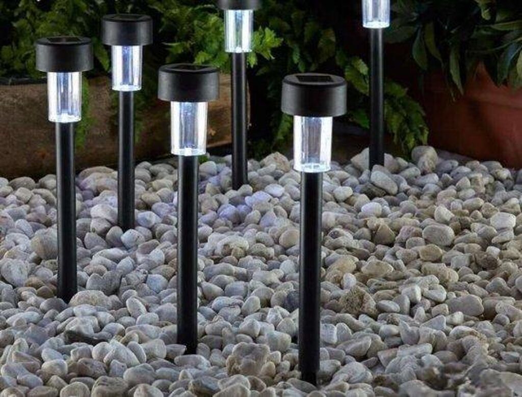 SOLARNA LED LAMPA NOVA SOLARNA LAMPA SA LED SIJALICOM AKCIJA |