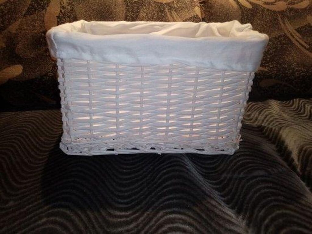 PLETENE KORPE OD VRBE MANJE I VECE NOVE RUCNI RAD | Cene nisu