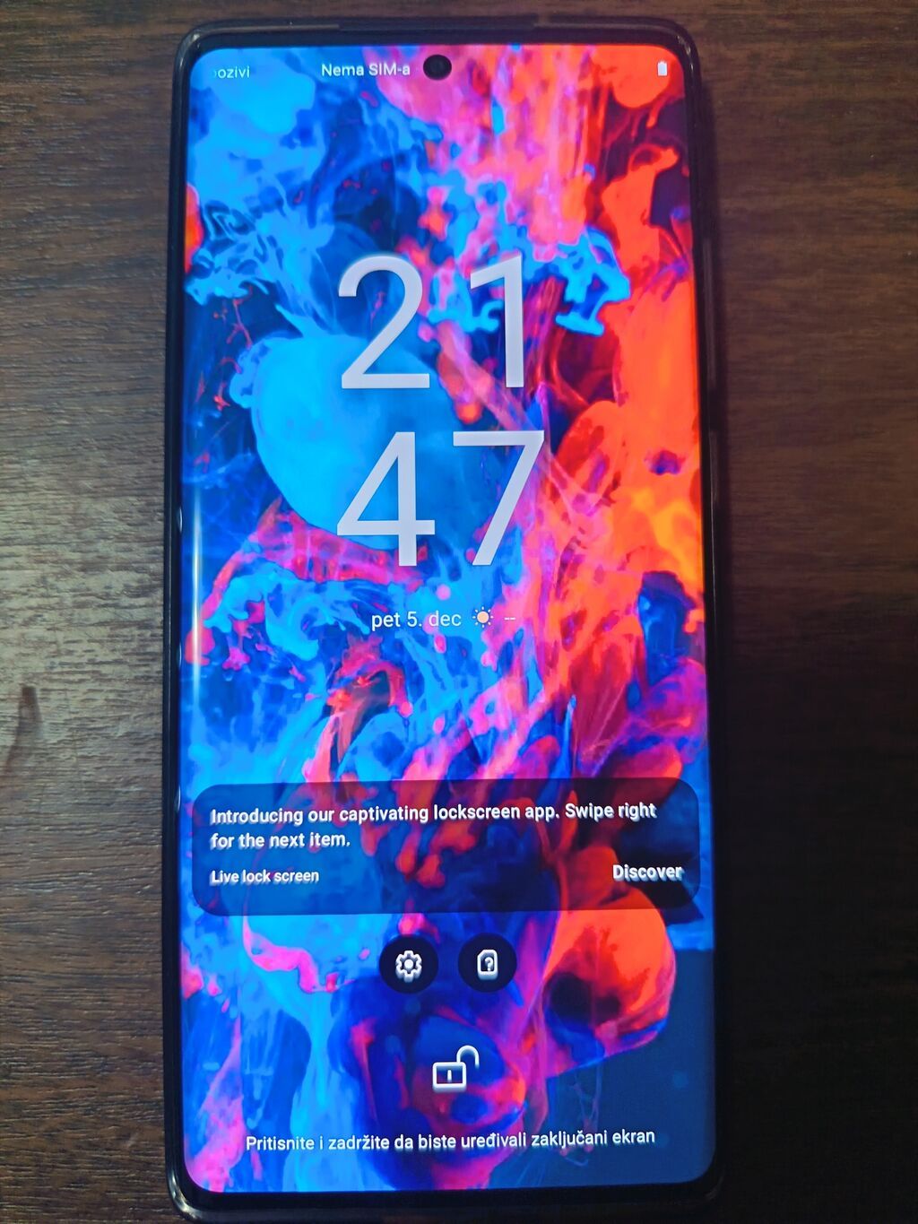 Motorola g85. Telefon u odličnom stanju kao nov, malo korišćen. Bez