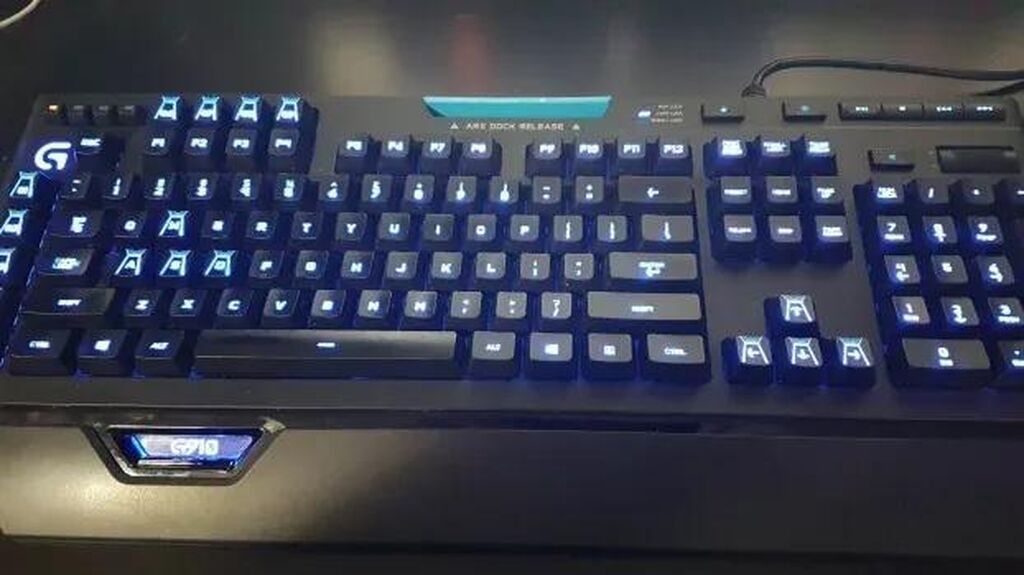 LOGITECH G910 ORION SPARK GEJMERSKA TASTATURA 100% ORIGINAL | Cene