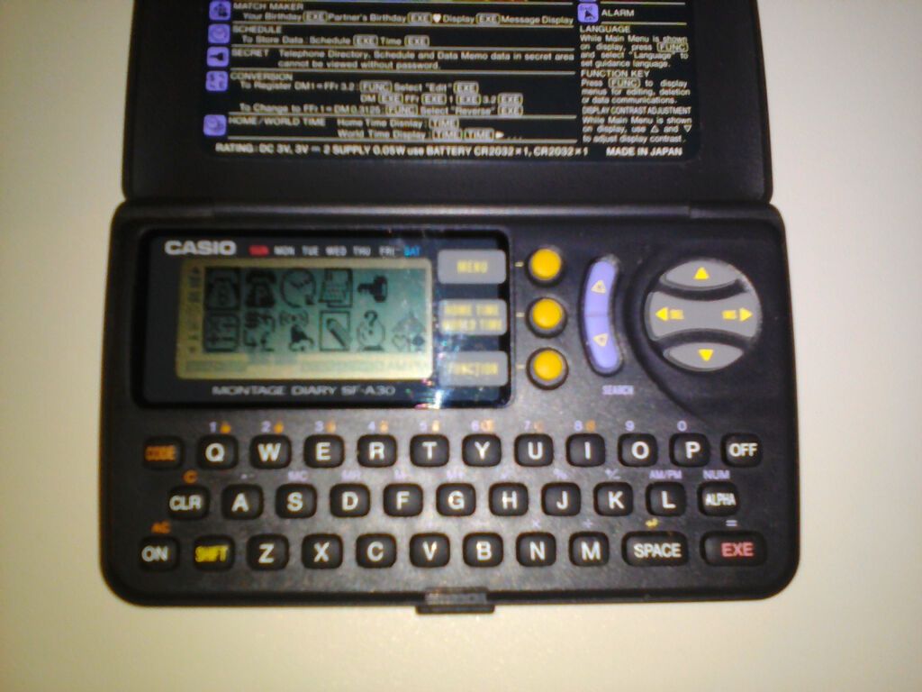 Casio digital diary SF-A30 NEKORIŠĆEN Legendarni digitalni podsetnik