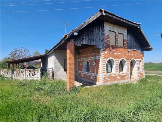 Kafana na prodaju, Bagremovo