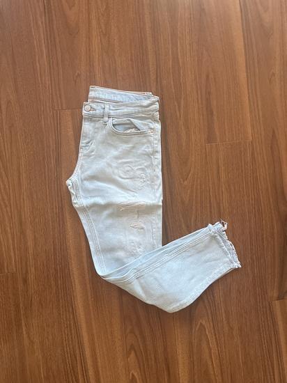 Calvin Klein do clanaka 28