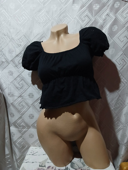 House brand crni Crop Top S