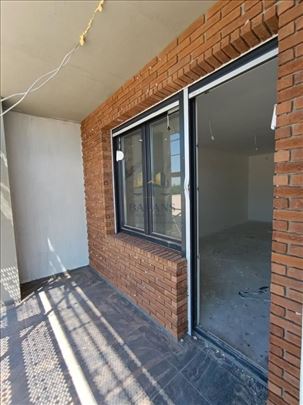 Moderan Stambeni Kompleks – Stari Banovci