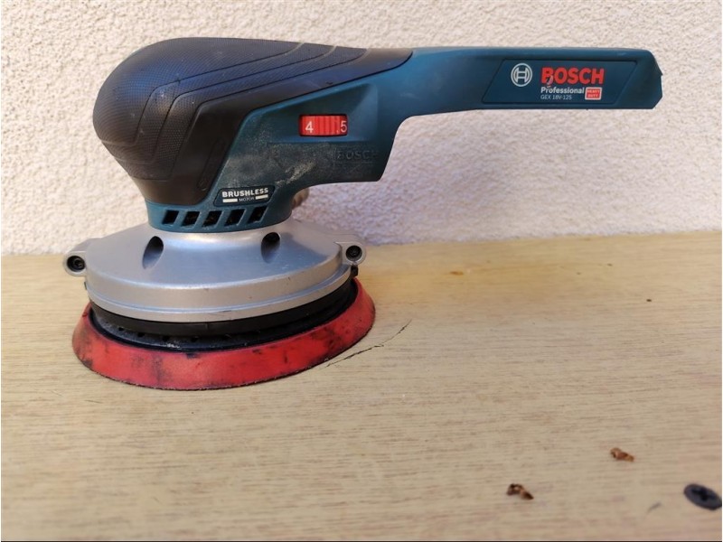 Bosch Professional GEX 18V-125 aku rotaciona slajferica