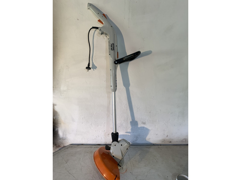 Stihl trimer fse 52