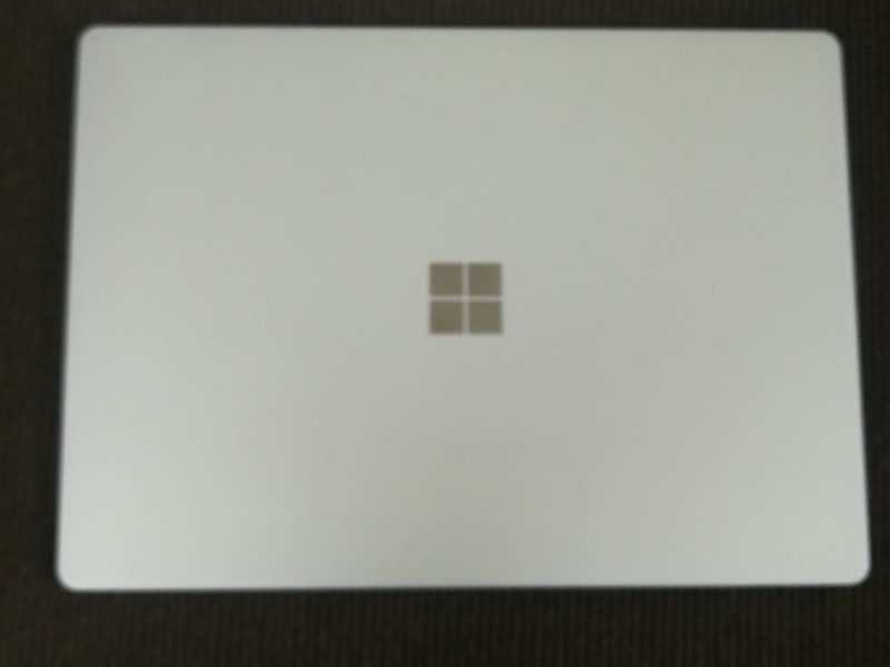 Microsoft Surface 1769