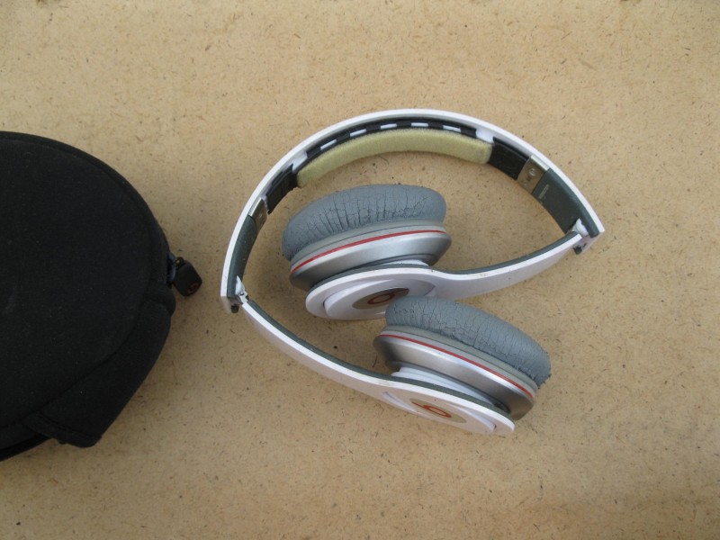 BEATS by DR.DRE Monster slusalice sa futrolom