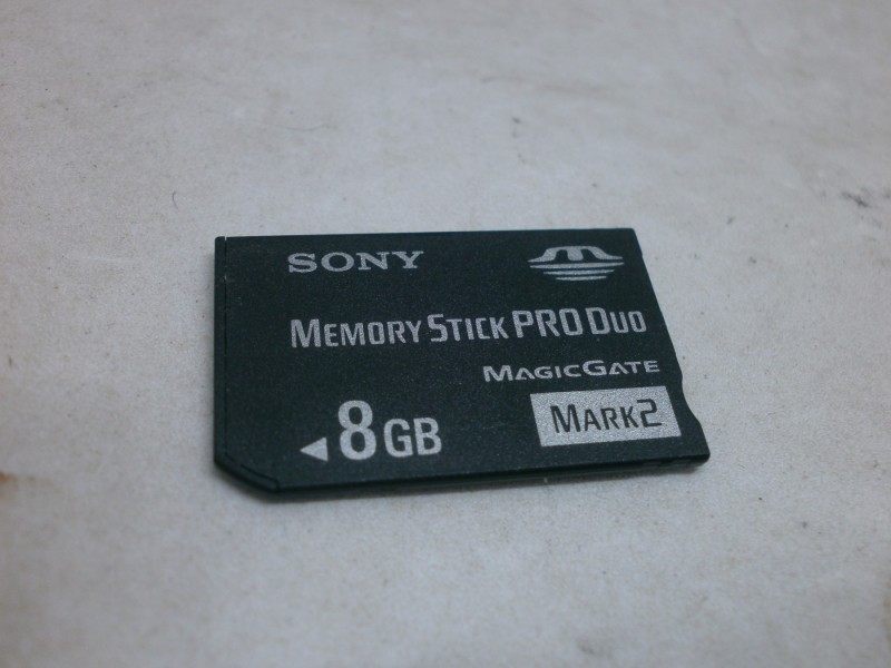 Sony Memory Stick Pro Duo 8Gb Magic Gate Mark2