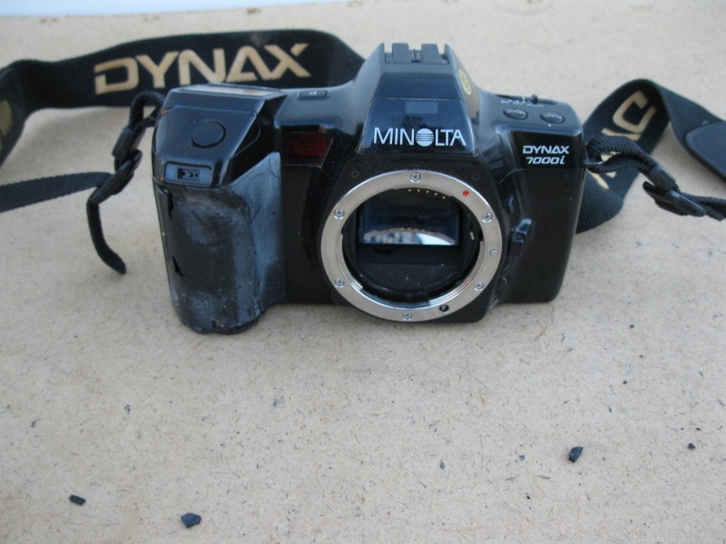 MINOLTA DYNAX 7000i stari fotoaparat za kolekcionare