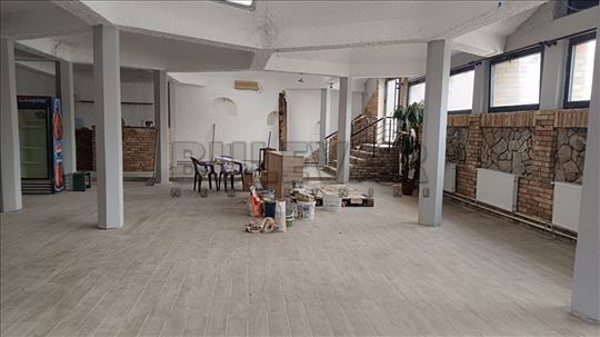 Restoran sa kućom, 300m2, naselje Rupe
