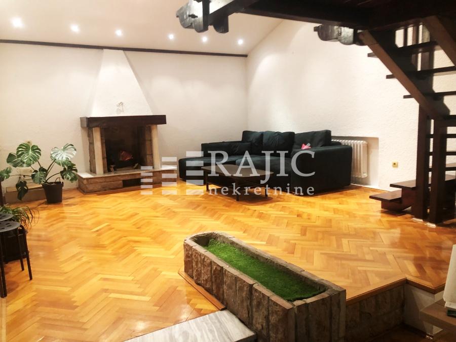 Voždovac, Veselina Masleše, 150 m2 #4474
1.400 €