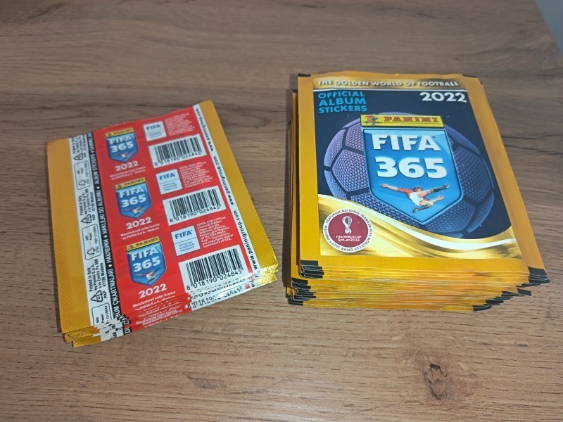 FIFA 365 2022 Panini 50 Kesica