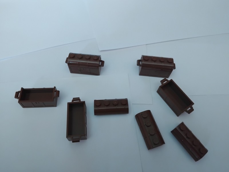 Lego Kovčezi
