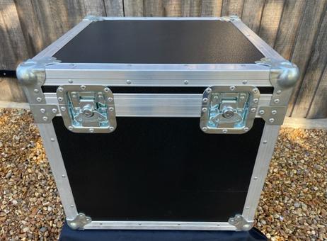Kamera Vinten Vector 700 Pan Tilt heads.
