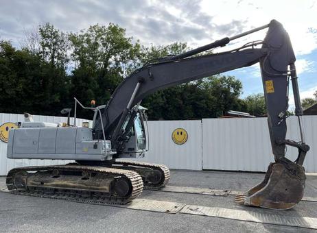 Bager Volvo EC220DL