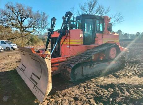 Buldožer CATERPILLAR D6T