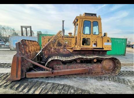 Buldožer Dresser TD15E