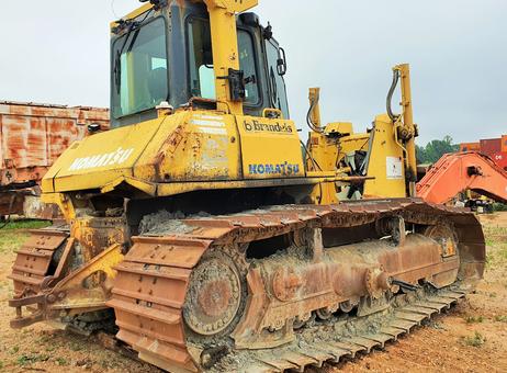 Buldožer Komatsu D85PX-15