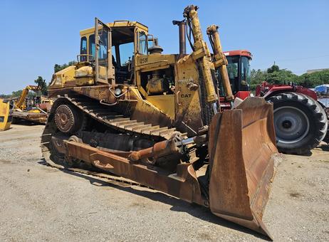 Buldožer CAT D8L