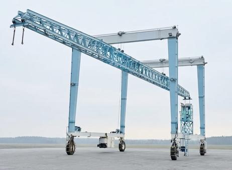 Cimolai portalni kran na rotirajućim točkovima 50 tona