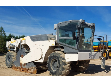 Ostale građevinske mašine Wirtgen WR2400