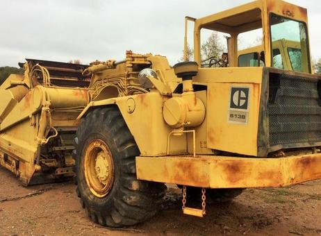 Građevinska mašina CAT 613B