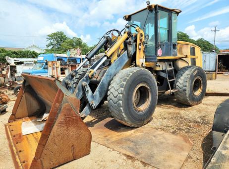 Loader CAT IT38G