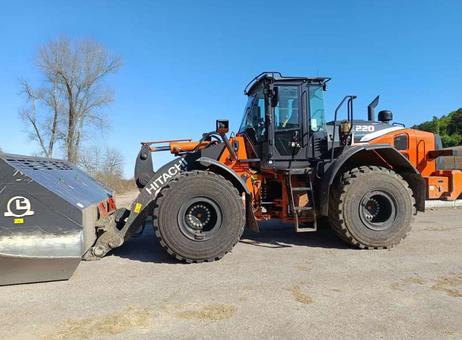 Loader Hitachi ZW220-7