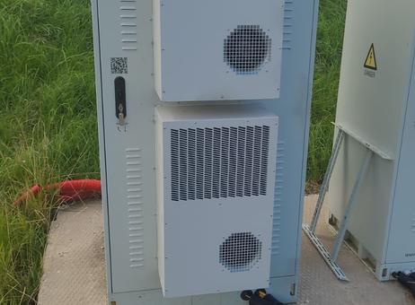 Mašina za automatsko postavljanje UPSTREAM INTEGRATED / Shenzhen Consnant Technology UPS CNG310_100KVA