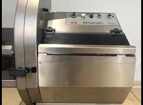 TREIF sekač za hleb Pegasus 2600