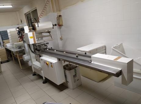 Mašina za pakovanje, marka „Pfm“, model Swift