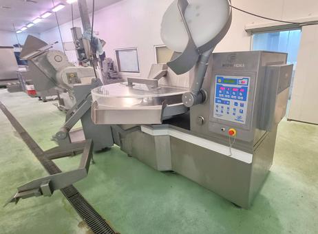 Metalbud Nowicki KN-200 Tajfun