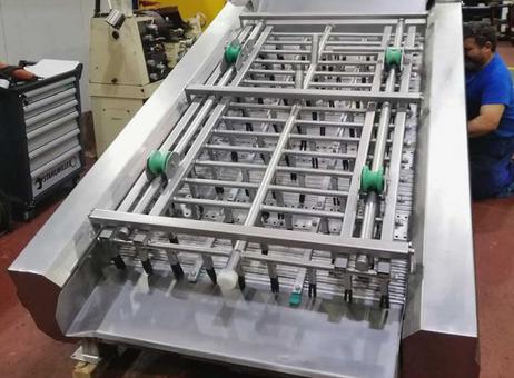 MUSSEL SHELL DEBYSSING MACHINE -